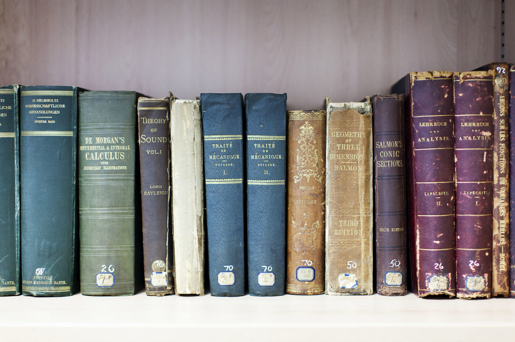 Secret Link Uncovered Between Pure Math and Physics | Quanta Magazine