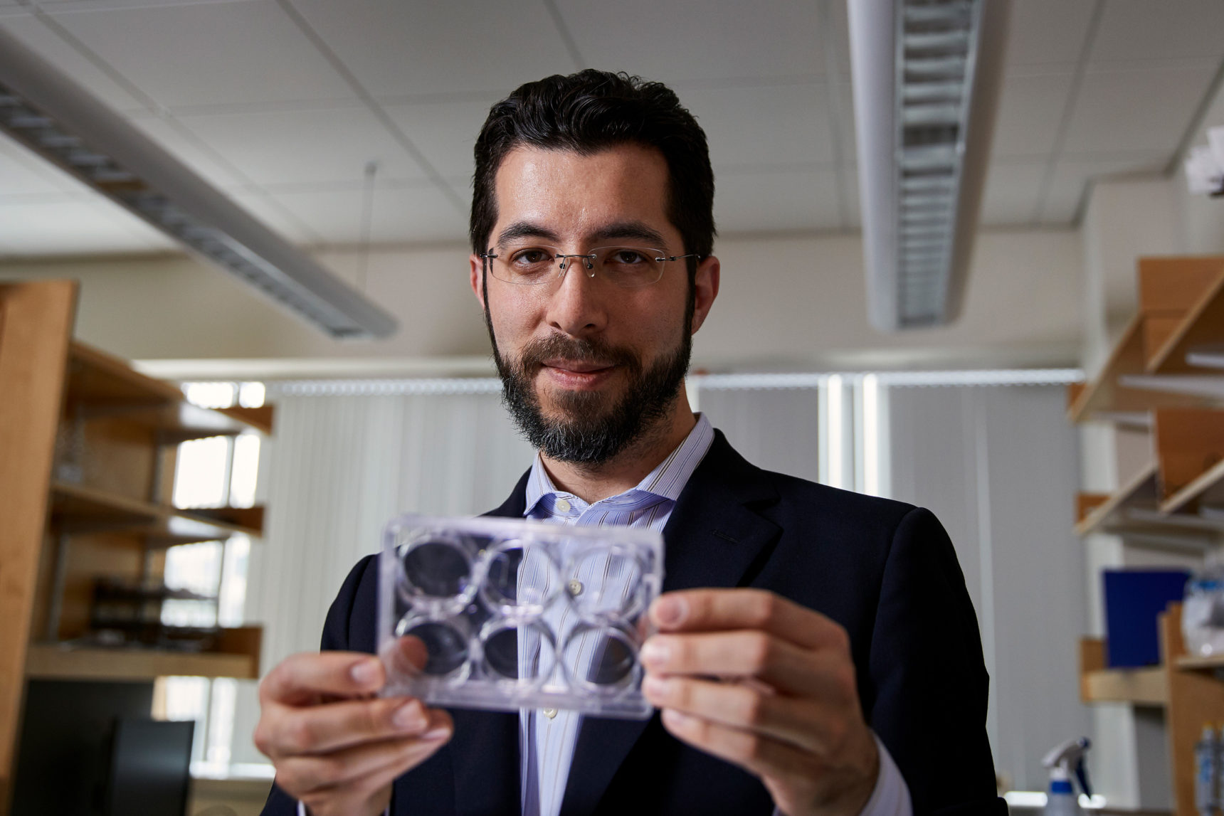 A Neurobiologist Thinks Big — and Small | Quanta Magazine