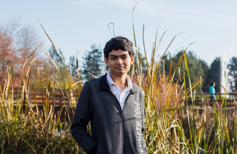 Undergraduate Math Student Pushes Frontier of Graph Theory | Quanta ...