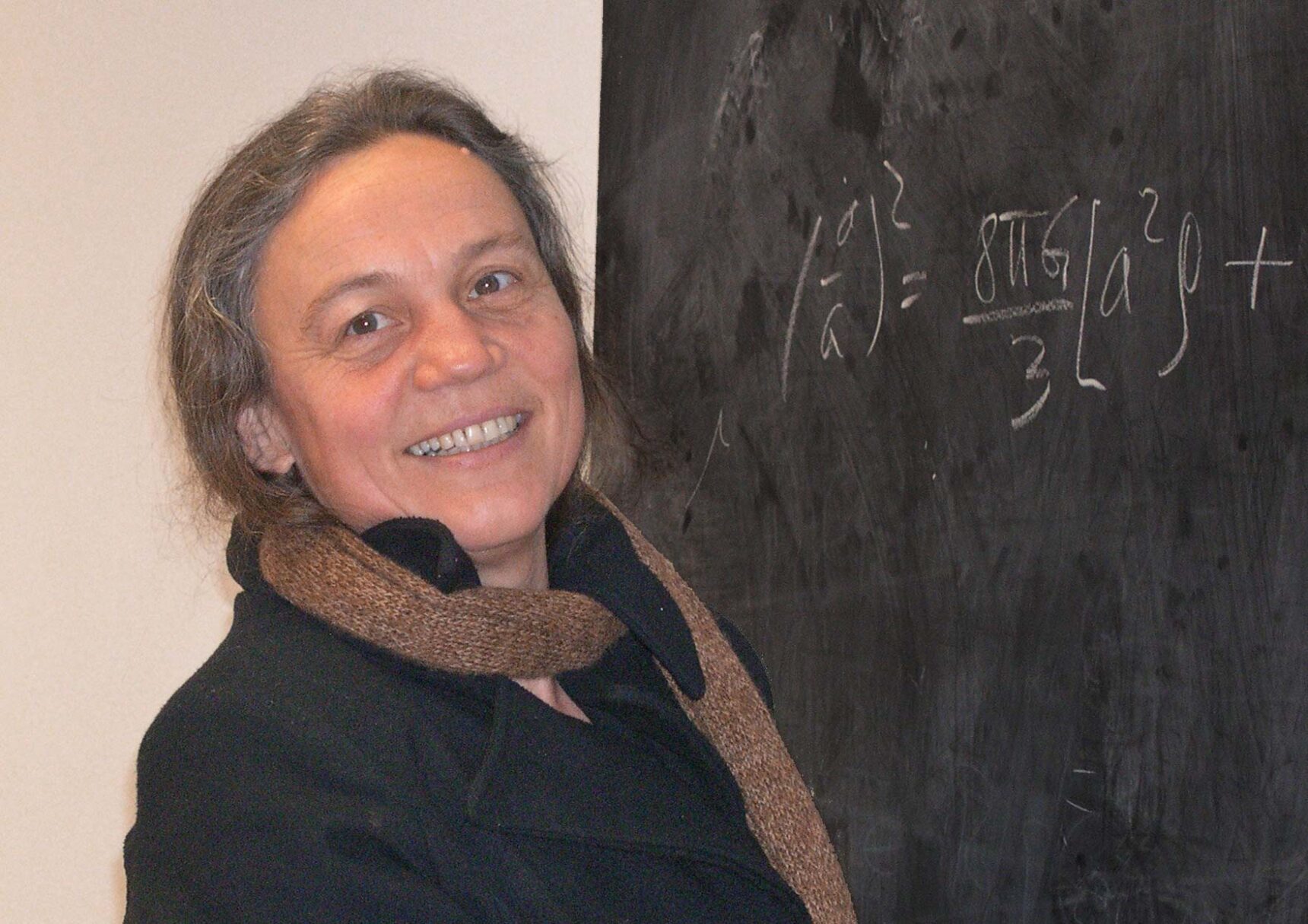 Giant Arc of Galaxies Puts Basic Cosmology Under Scrutiny | Quanta Magazine