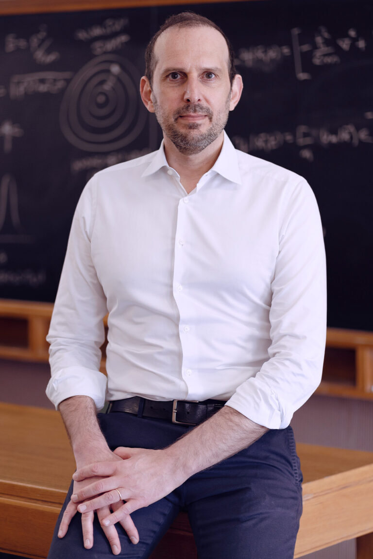 Physics Experiments Spell Doom for Quantum ‘Collapse’ Theory | Quanta ...